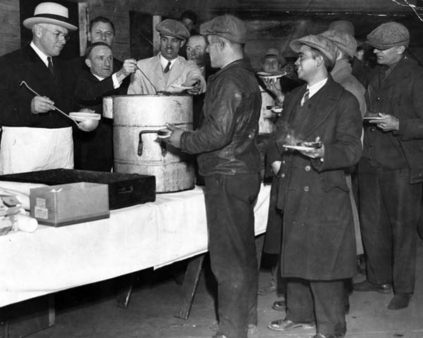 Dining Through the Decades: 1930’s – FOOD, FACTS and FADS